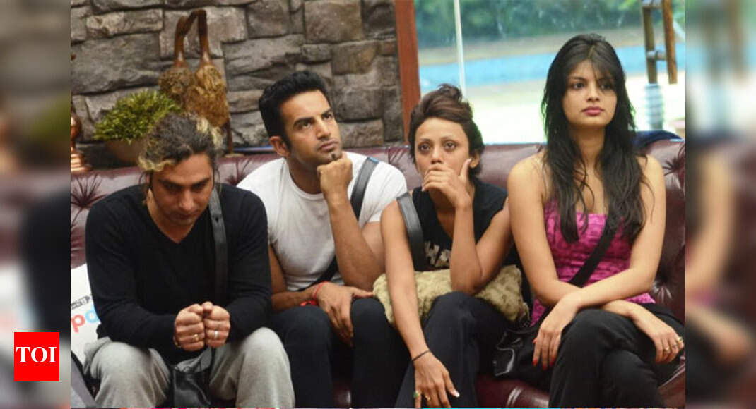 Sad surprise leaves Bigg Boss contestants worried - Times of India