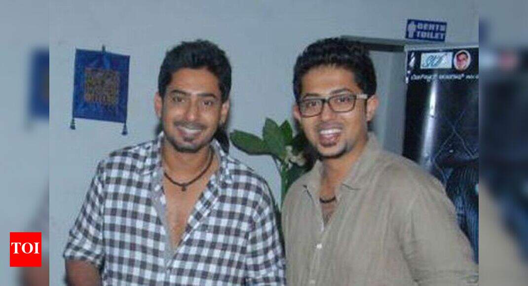 Pranam Devaraj gets into dandiya mode for Prajwal | Kannada Movie News - Times of India