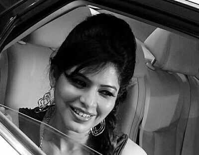 Komal Thacker's beauty secret | Gujarati Movie News - Times of India