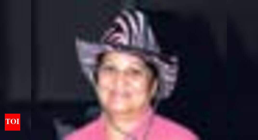 Clelia Pais, Clyde Fernandes and Gillian at the country-styled event by ...