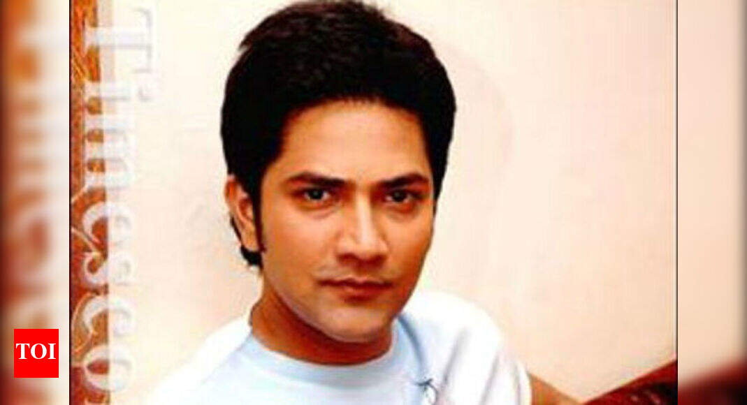 Aniket upsets his peers | Marathi Movie News - Times of India
