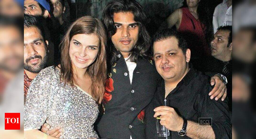 Club BW hosts a party to celebrate fashion and glamour in Delhi ...