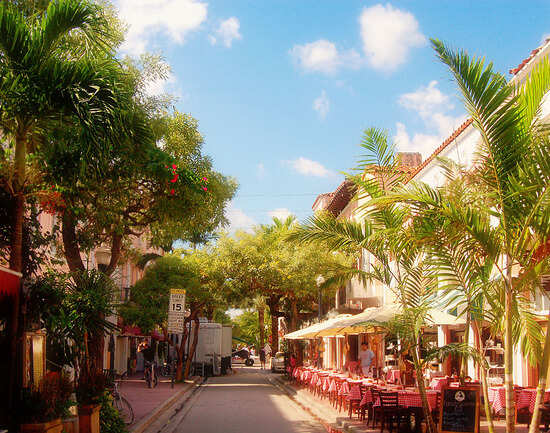 Española Way - Miami: Get the Detail of Española Way on TimesTravel