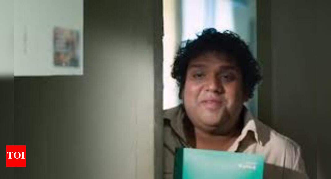 Vipin Atlee's tri-role debut ! | Malayalam Movie News - Times of India