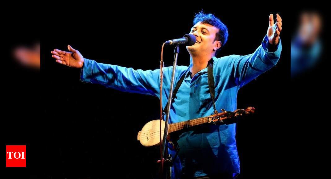 Sahajiya performs with Gilbert Pounia in France | Bengali Movie News ...