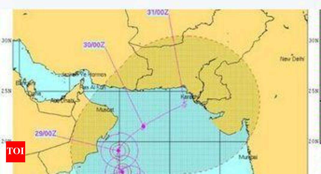 Nilofar: Cyclone Nilofar: NDRF pre-positioning teams in Gujarat, DoT ...