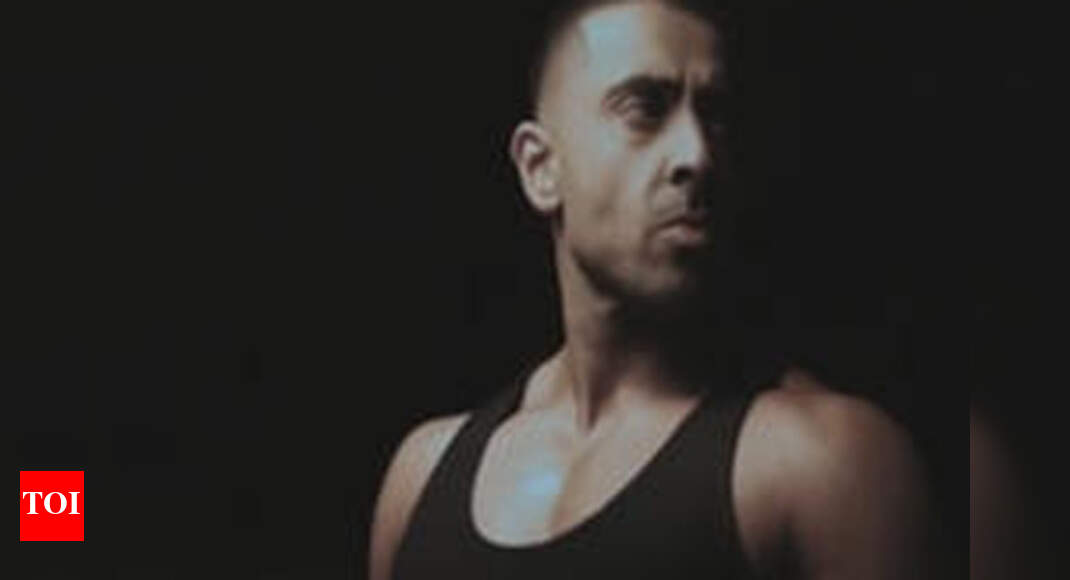 Jay Sean releases 'Tears in the Ocean' | Punjabi Movie News - Times of ...