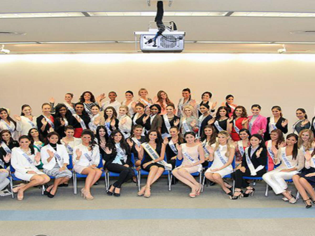 Miss International at University Visit