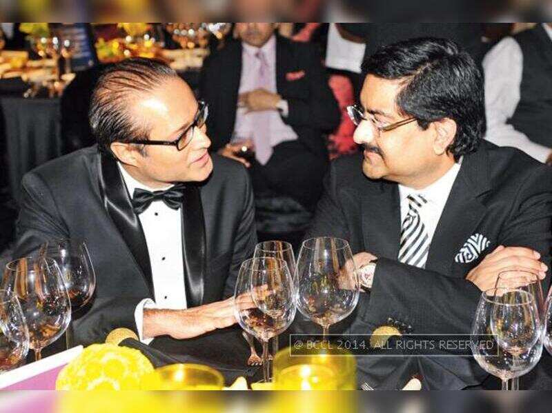 Vineet Jain: Vineet Jain (MD, Times Group) with Kumar Mangalam Birla at ...