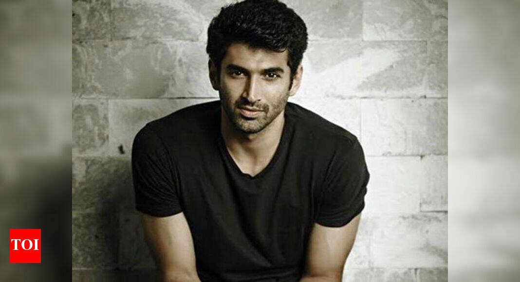 Aditya Roy Kapur is the most fuss free actor | Hindi Movie News - Times ...