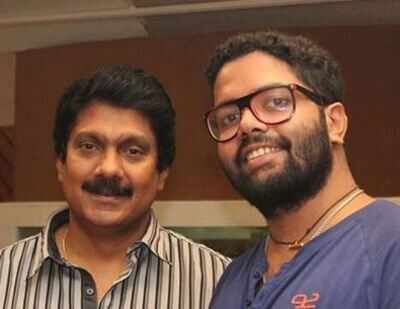 Venugopal sings for Govind Menon | Malayalam Movie News - Times of India