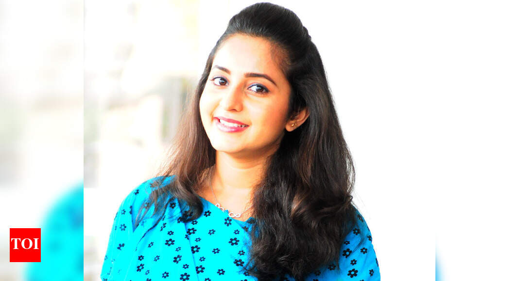 Bhamaa spotted at the movie launch of Ottamandaram in Trivandrum ...