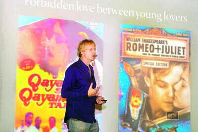 Jonathan Gil Harris holds workshop on Shakespeare in Delhi | Events ...