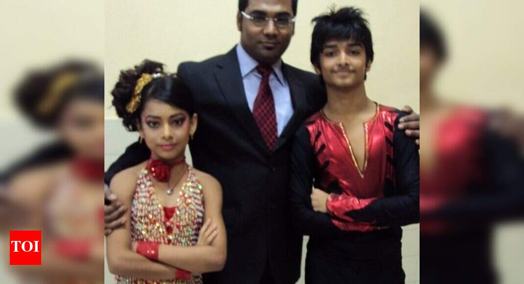 BAD Salsa performs at D for Dance - Times of India