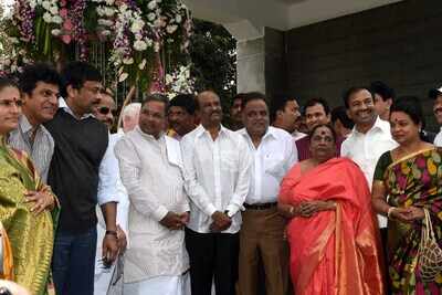 The only star's autograph with Rajinikanth | Tamil Movie News - Times ...