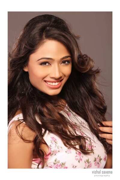 Doing a Gujarati film feels special: Dipna Patel | Gujarati Movie News ...