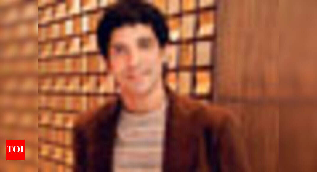 Rock on, Farhan, Ashok Banker! | Hindi Movie News - Times of India