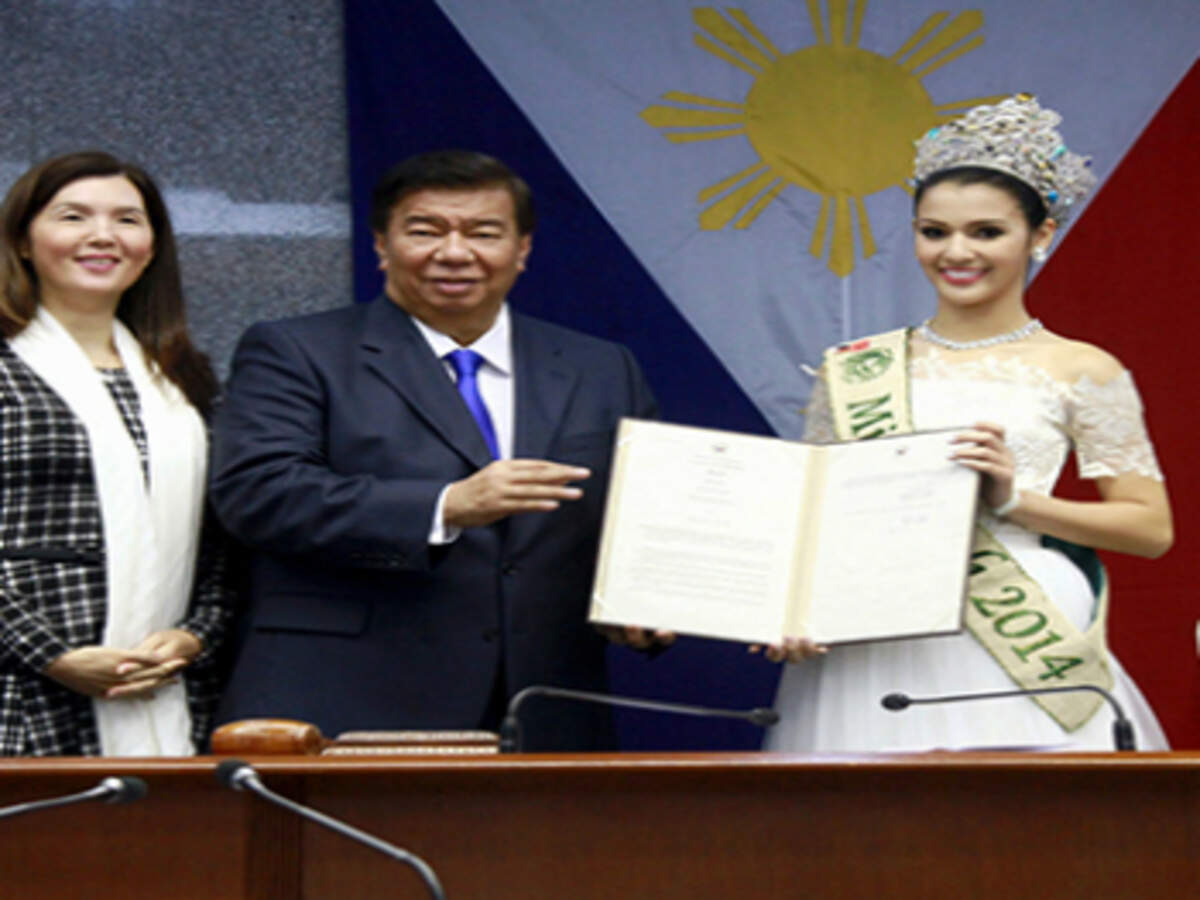 Miss Earth 2014 Jamie Herrell honored by Philippine congress