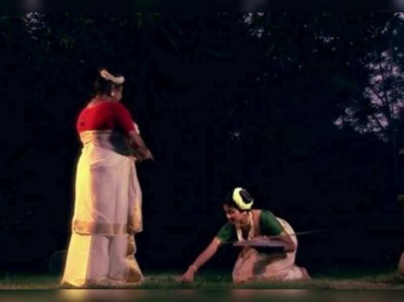 Thatteem Mutteem upcoming: Unniyarcha in Thatteem Mutteem! - Times of India