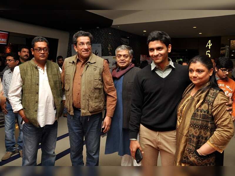When Feluda met Feluda at Badshahi Angti premiere | Bengali Movie News ...