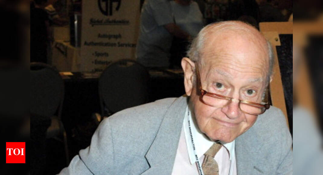 Actor Booth Colman passed away at 91 - Times of India