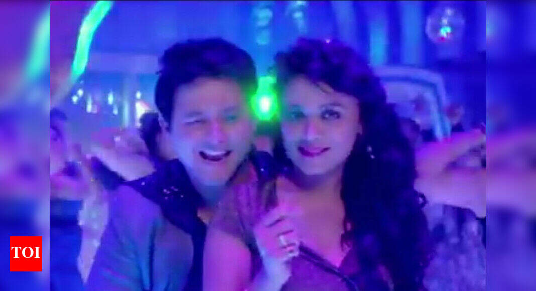 Mitwaa song was shot in a day | Marathi Movie News - Times of India