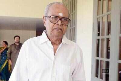 Telugu film industry pays rich tributes to Balachander | Tamil Movie ...