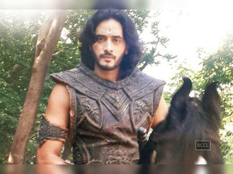 Siddharth Arora rides back into time - Times of India