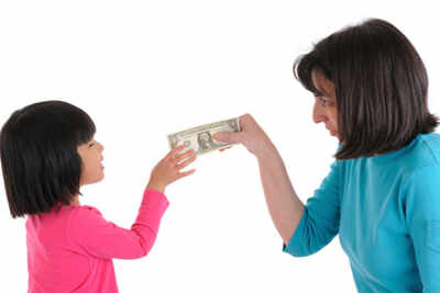 Think twice before you bribe your children! - Times of India