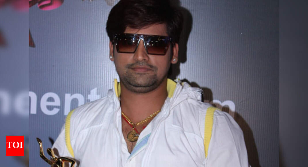 Rakesh Mishra gets Best Debut award | Bhojpuri Movie News - Times of India