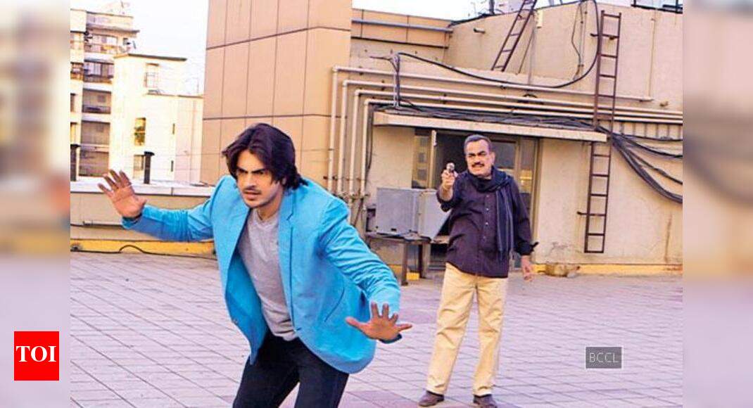 Rahil Azam is back on TV - Times of India