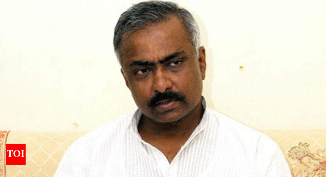 Modi's bete noire Sanjay Joshi attends Gujarat RSS conclave | India ...