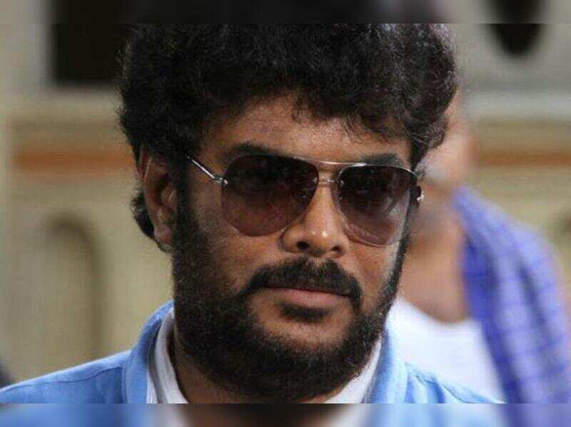 Sundar C was introduced as a director in Murai Maaman | Tamil Movie ...