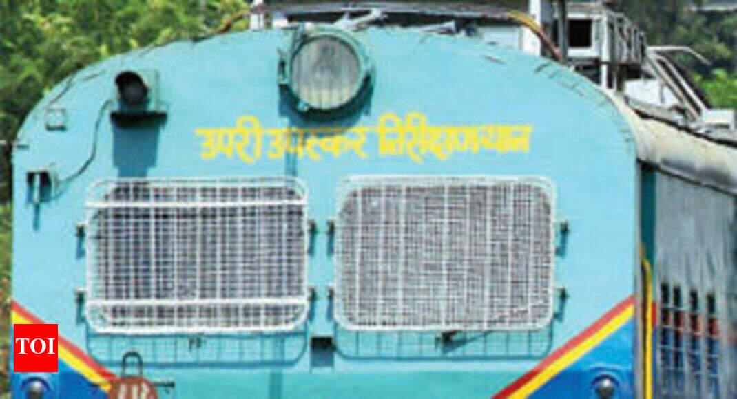 TN man chasing train dies of cardiac arrest, SC asks railways to pay Rs ...