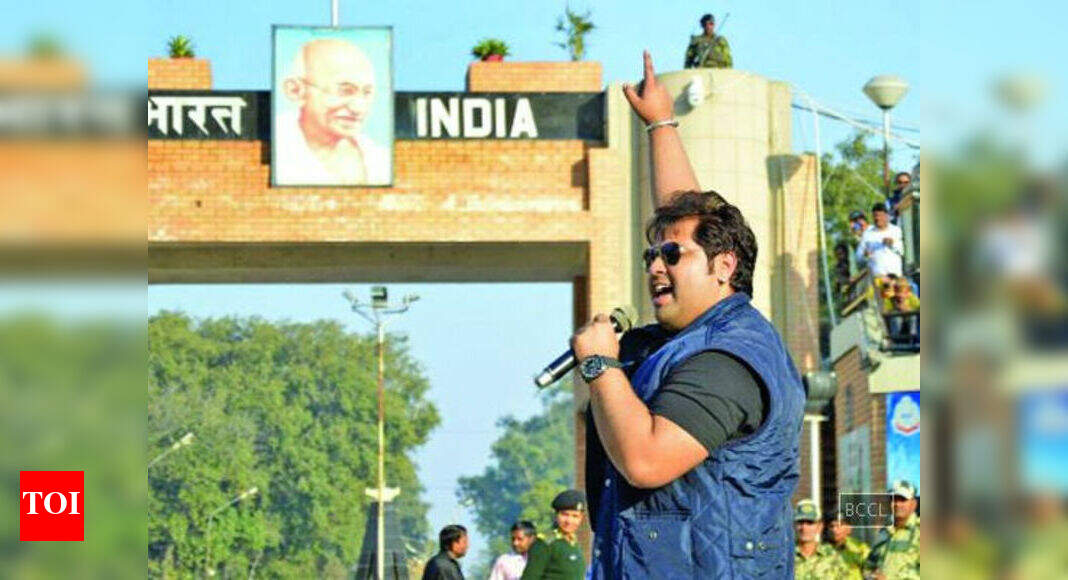 Singer Vipul Mehta launches his single at Wagah Border | Hindi Movie ...