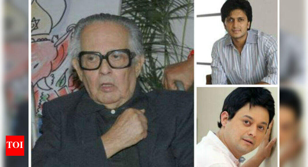 Actors remember R K Laxman | Marathi Movie News - Times of India