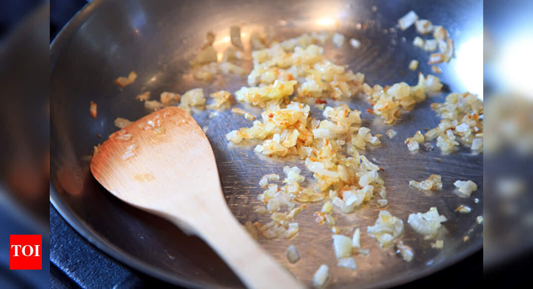 5 secrets to low-calorie cooking - Times of India