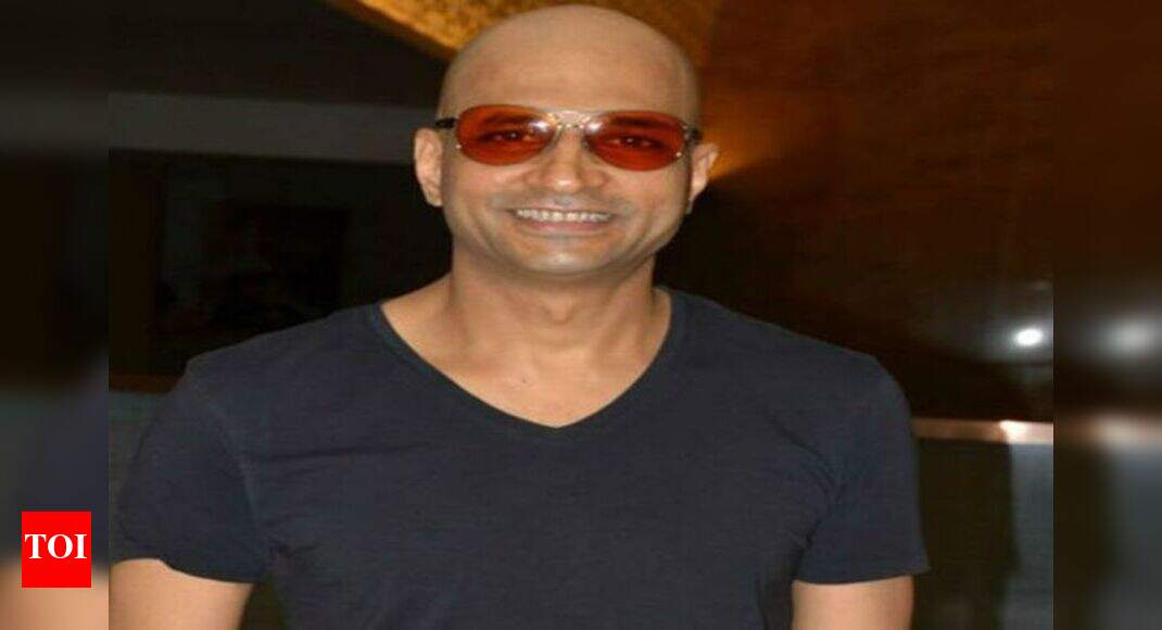 Indrajit Lankesh's name troubles | Kannada Movie News - Times of India