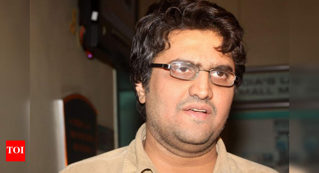 Director Manish Gupta mistaken for a theatre usher | Hindi Movie News ...