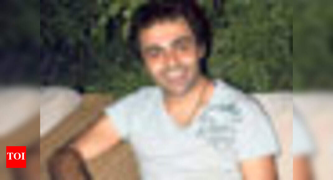 Adam's electrifying party | Events Movie News - Times of India