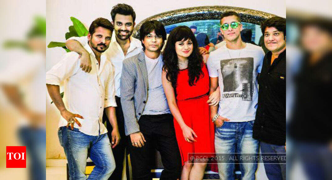 10 popular singers to perform together on stage | Hindi Movie News ...