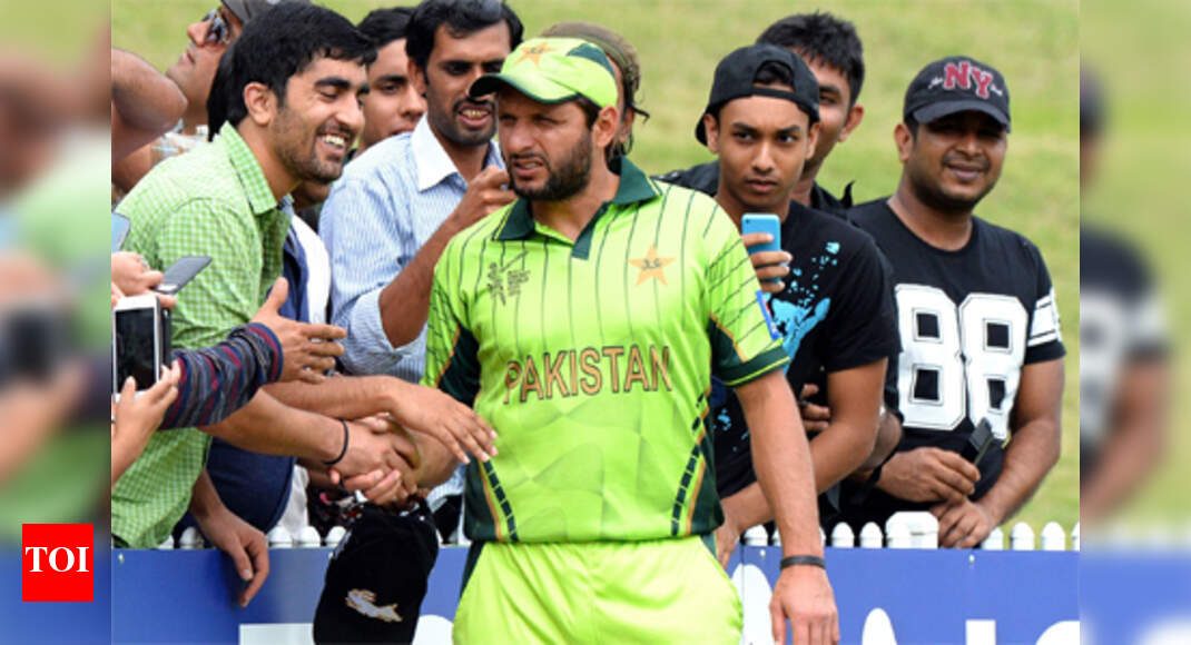 World Cup 2015: Pakistan fielding coach complains of players' abusive ...