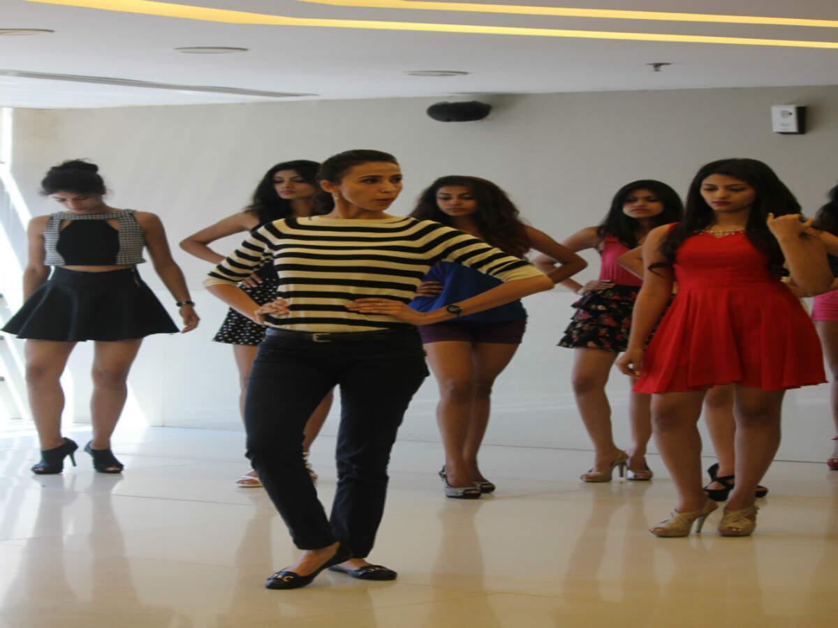 Campus Princess finalists train with ramp walk expert Alesia Raut