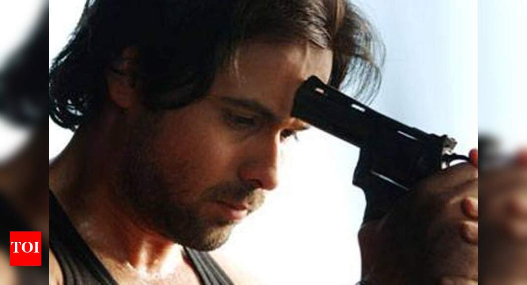 Emraan Hashmi injures his hand | Hindi Movie News - Times of India