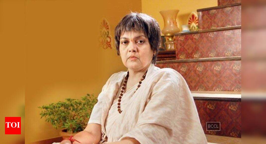 Sushmita Mukherjee becomes Kanta dadi - Times of India