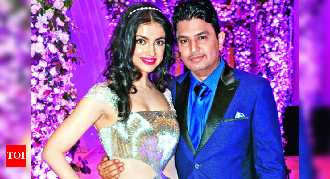 Bhushan Kumar and Divya Khosla Kumar host sister Tulsi Kumar-Hitesh ...