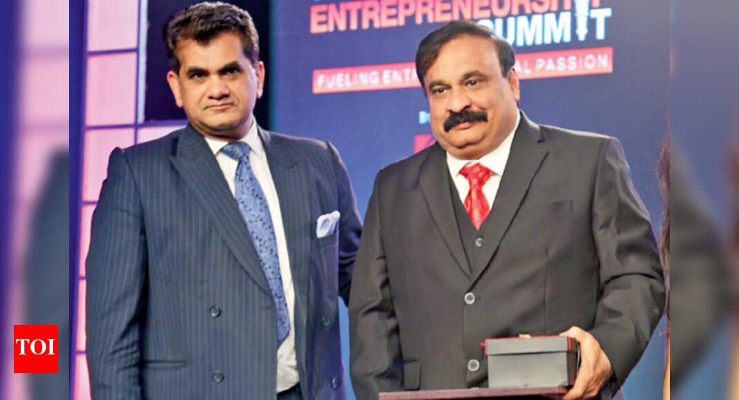 Rajeev Reddy honoured at Economic Times India Entrepreneurship Summit ...