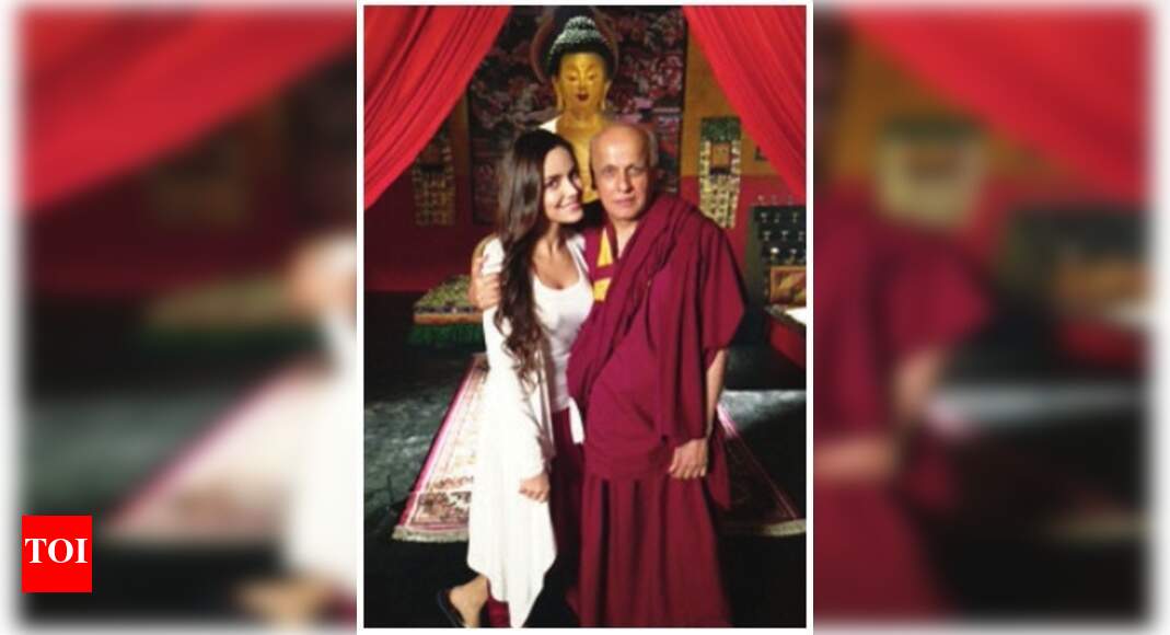 Bhatt turns Buddhist | Hindi Movie News - Times of India