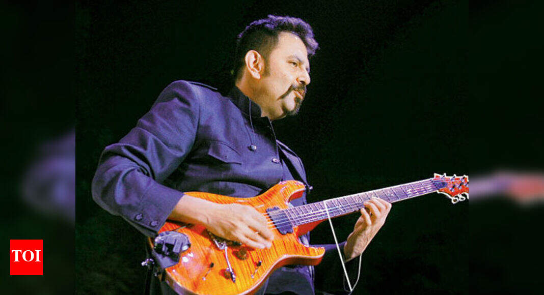 Band Agnee performs at Histronica 2015 in Delhi | Events Movie News ...