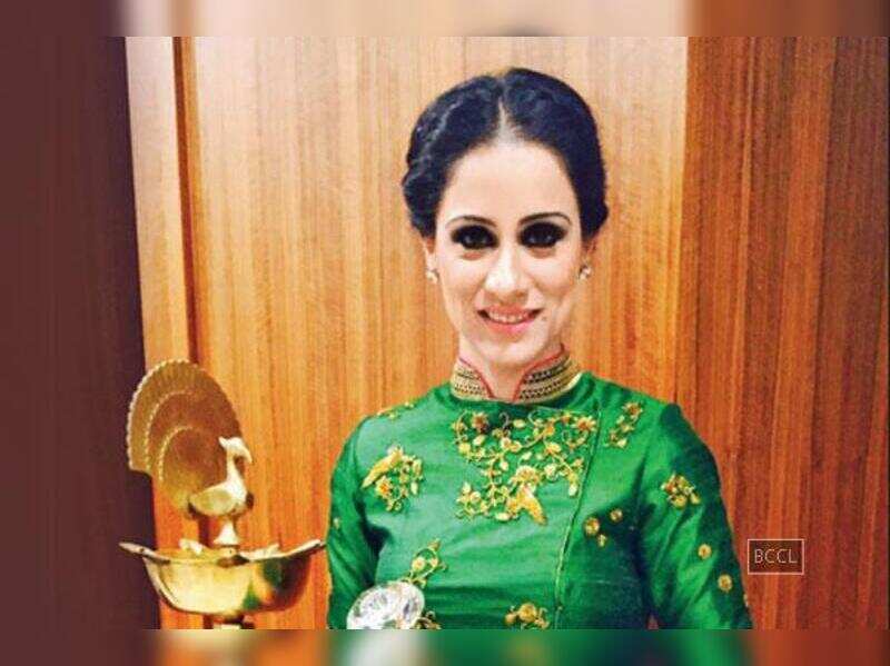 â€‹Artist Rouble Nagi honoured with the Woman Achiever Award | Events ...